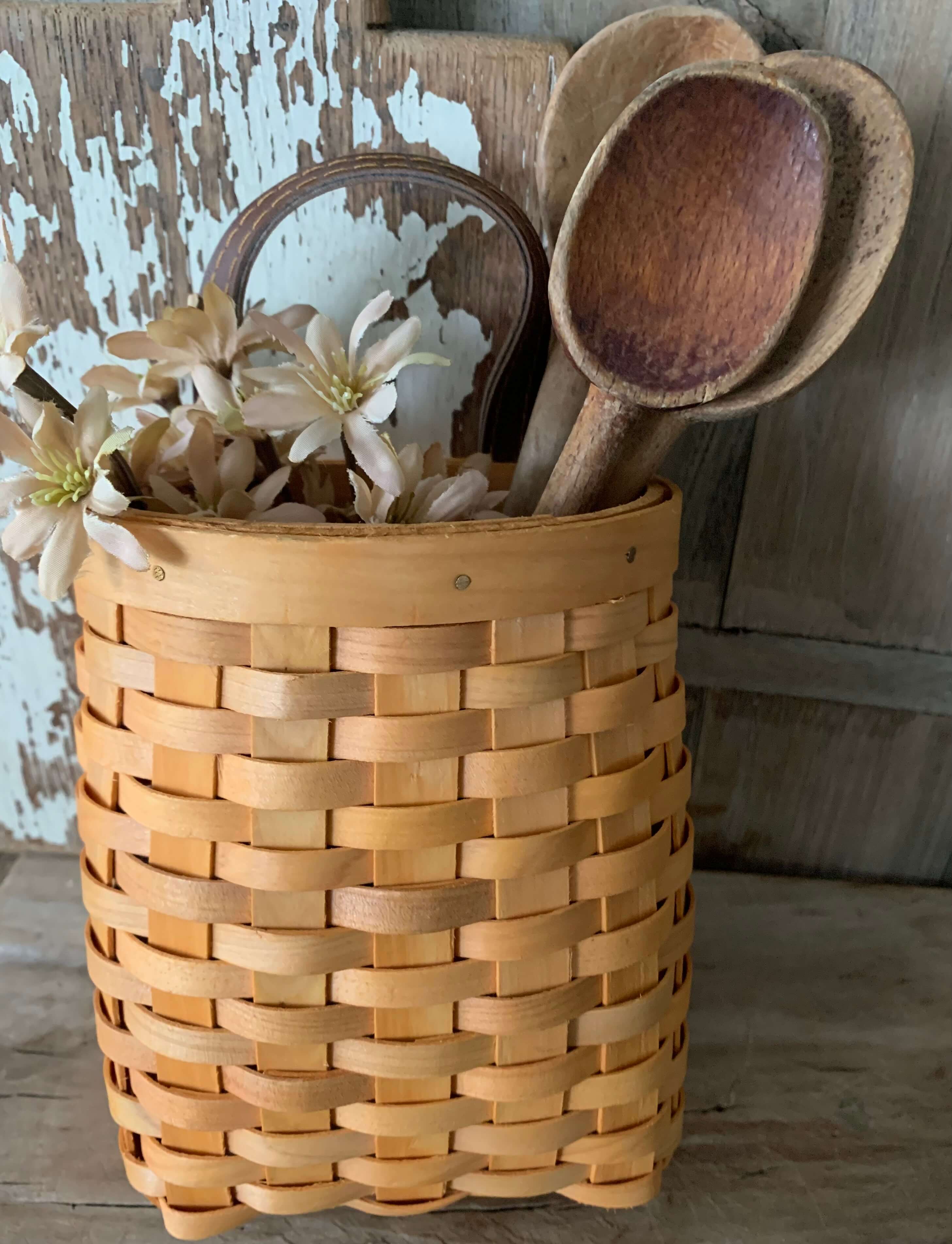 Shaker Style Wall Basket – Countin' Crows Mercantile